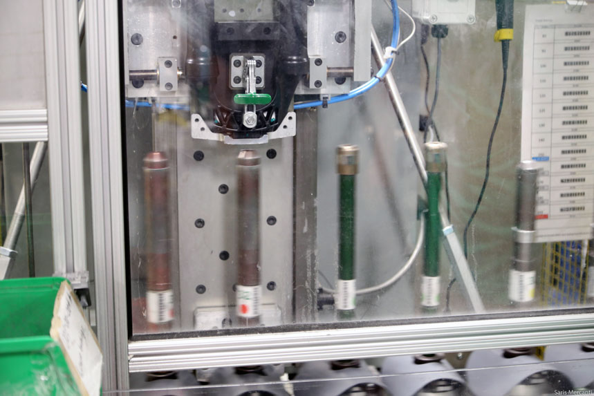 Fox Factory Tour Part 2: The Assembly Line - Bikerumor