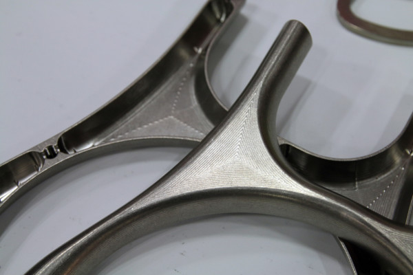 NAHBS 2015: DeSalvo Builds 12x142 Ti Gravel Bike with New Paragon ...