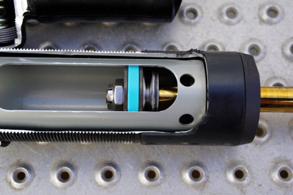 SOC15: Fox upgrades 32, 34 and 36 forks with FIT4 damper; RC2 shock ...