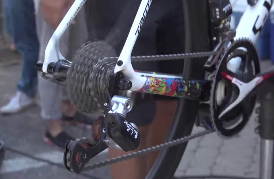FSA unveils Prototype Electronic Drivetrain on Tour de France Rest Day ...