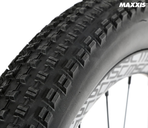 Maxxis Updates the Larsen Tire with Their New Race TT XC Tread - Bikerumor