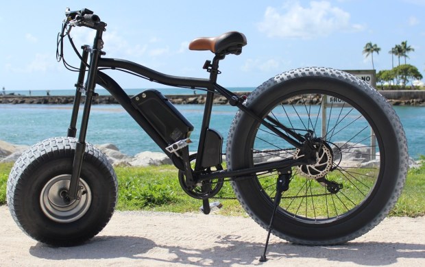 XTERRAIN 500 Uber Fat Bike Includes Fat and Even Fatter Front Wheels ...