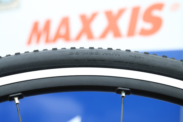 Spotted: Prototype Maxxis Raze Tubular Cyclocross Tire - Bikerumor