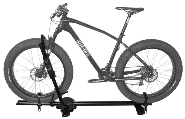 RockyMounts TomaHawk roof tray bike rack takes all comers, fat or ...