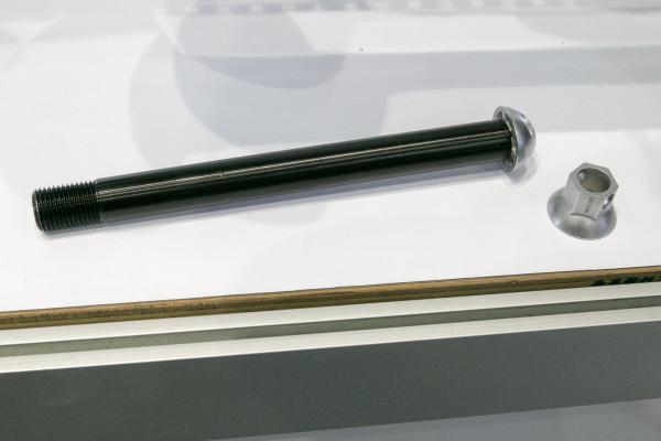 TPE16: Pinhead keys into new light weight frame locks, thru axle ...