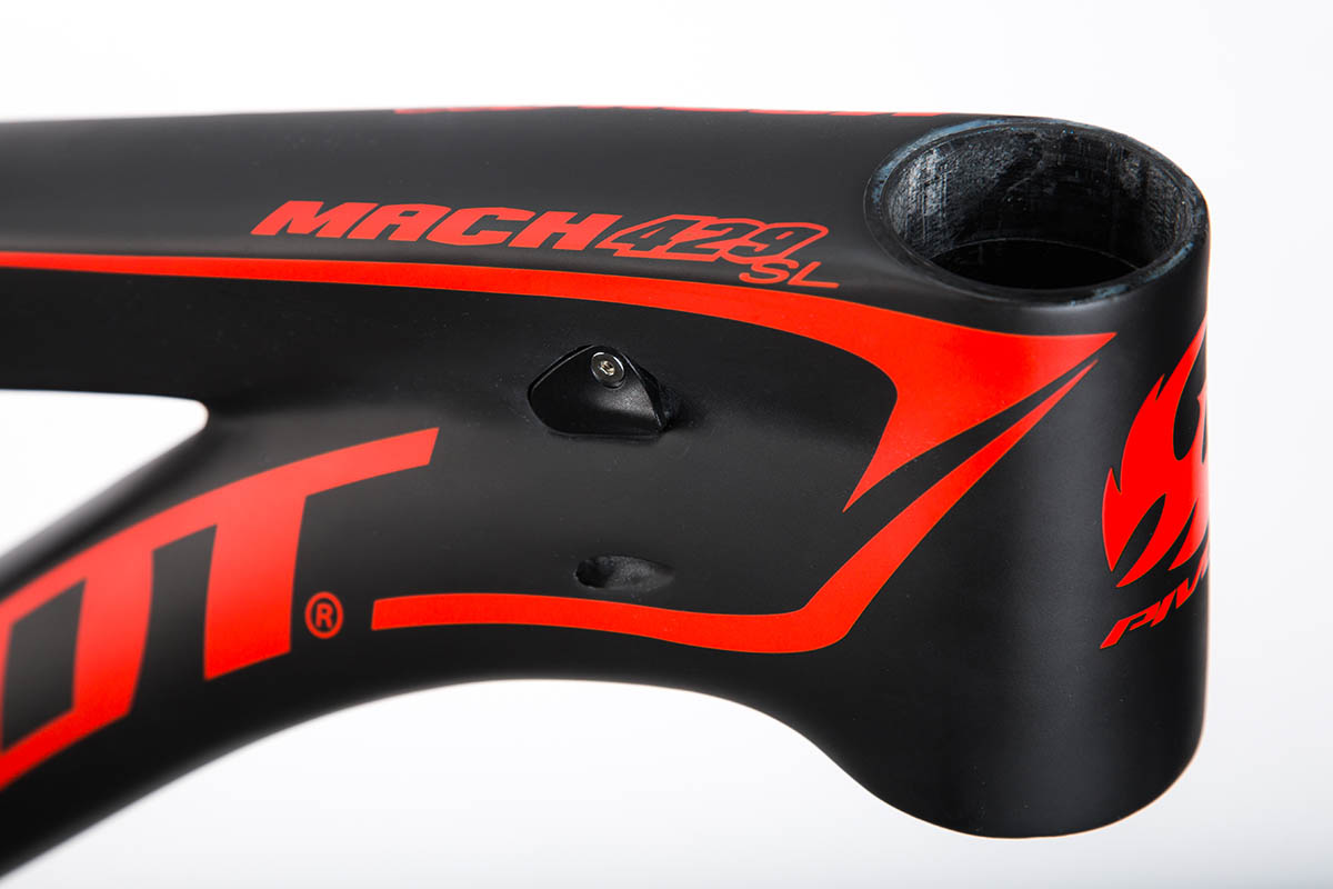 EB16: Pivot Mach 429 SL gets a Boost, plus tire compatibility - Bikerumor