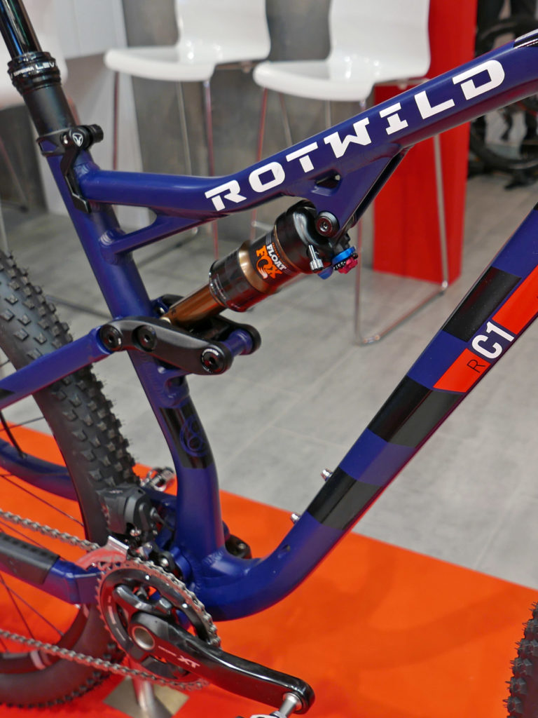 EB16: Rotwild debuts R.C1 FS & R.E1 FS alloy XC & Enduro rides - Bikerumor