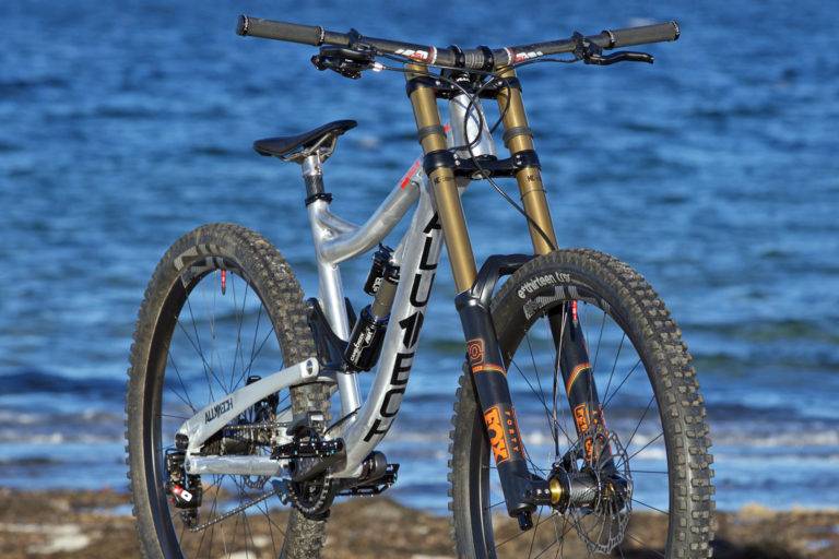 Alutech Sennes DH 29 to be first production 29er downhill bike - Bikerumor