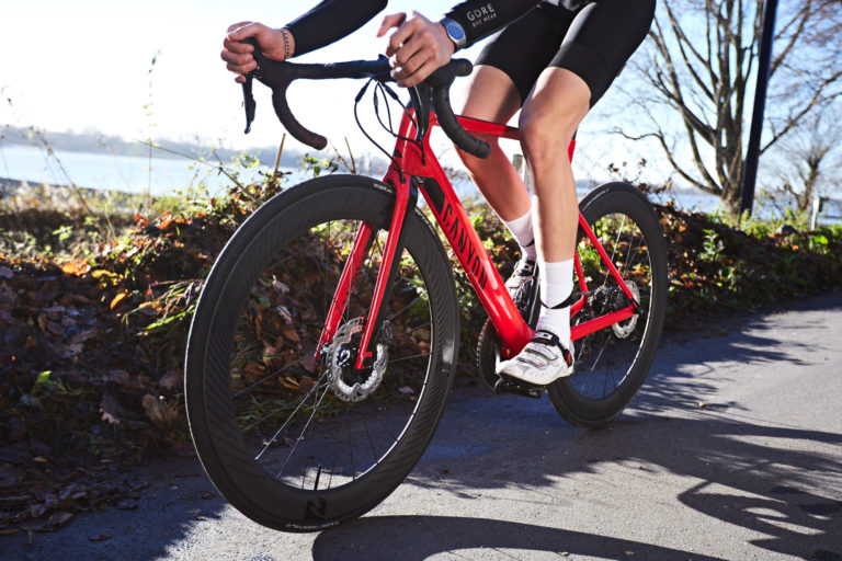 Canyon goes all in with road discs and are Coming to America - Bikerumor