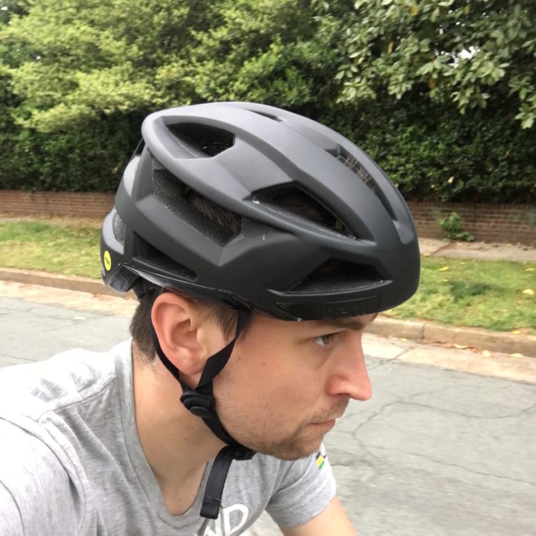 Review: Bern's new affordable, angular FL-1 Trail and Pave helmets ...