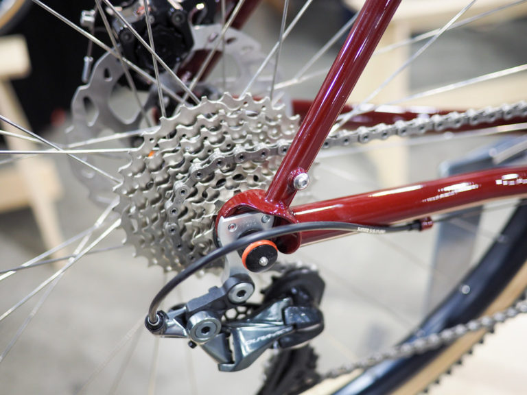 NAHBS 2017: Steve Potts rocks out with Ti pivotless suspension, Steel ...