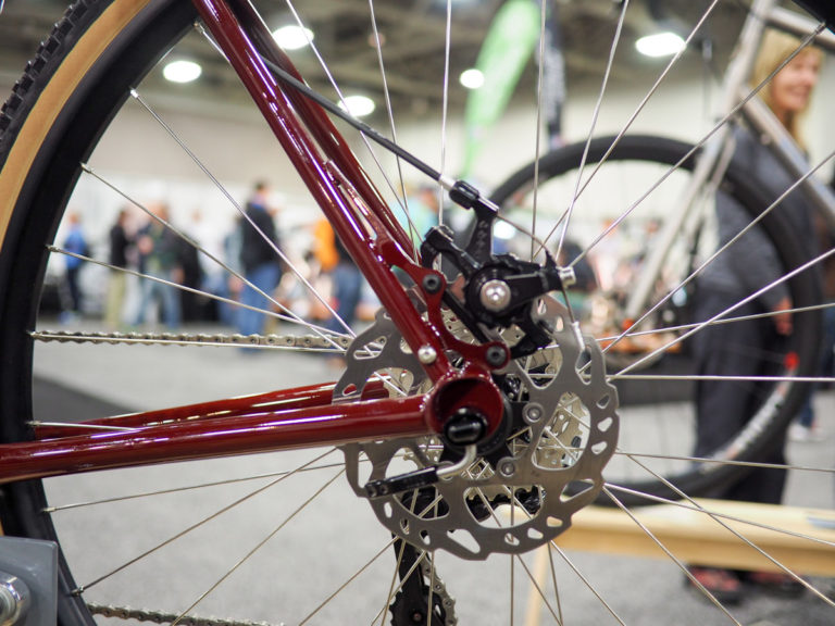 NAHBS 2017: Steve Potts rocks out with Ti pivotless suspension, Steel ...