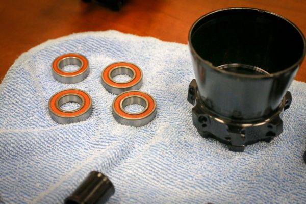 Race Face is ready to rally with new carbon Next R component group ...