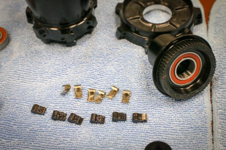 Race Face is ready to rally with new carbon Next R component group ...