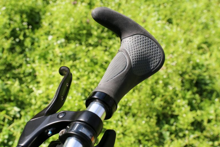 Hands On: roll: Bicycle Company's simple, affordable, and semi-custom ...