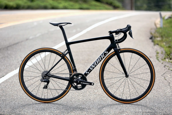 All new Specialized Tarmac gains aero, drops weight, and builds in a ...