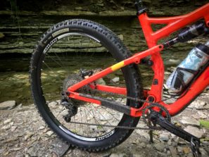 Review: Salsa Deadwood SUS expands on 29+ capabilities - Bikerumor