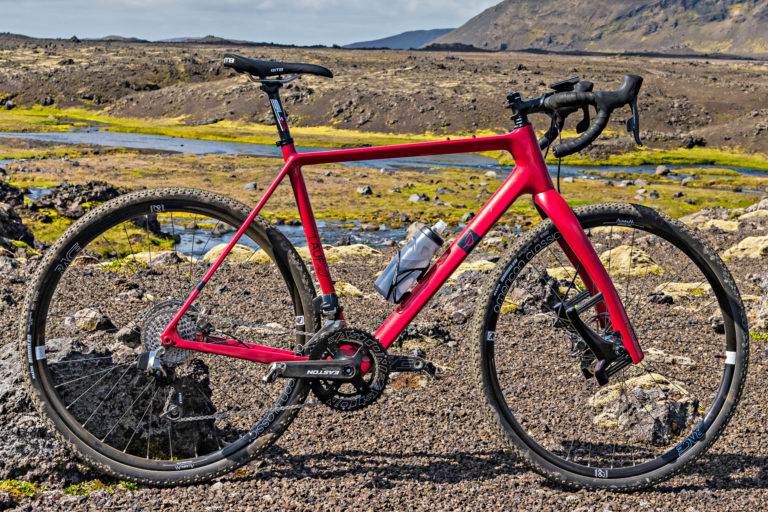All-new Lauf True Grit carbon gravel race bike turns over new leaf for fork maker - Bikerumor
