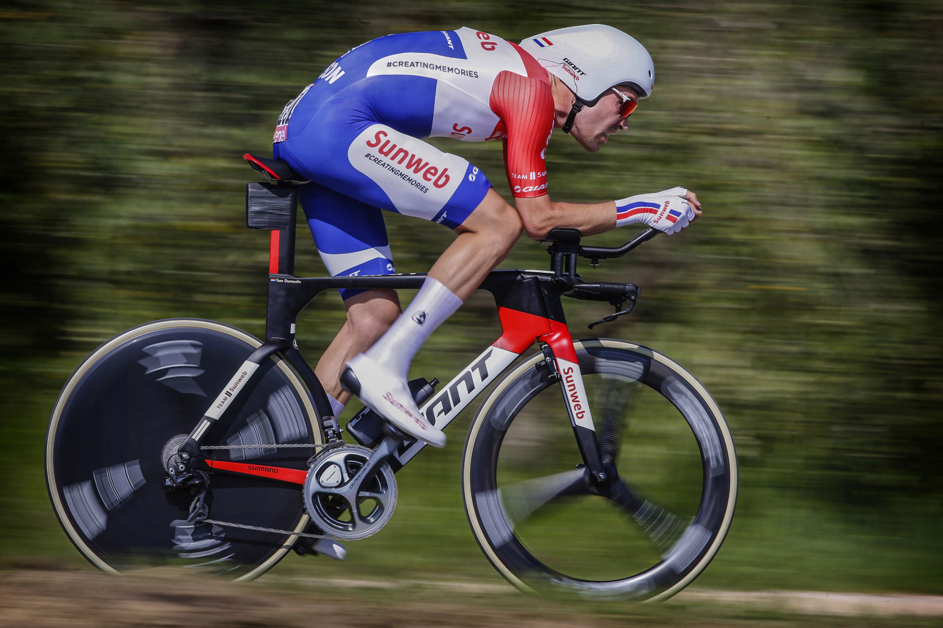 EB17: PRO Tri-spoke brings clincher compatibility to fast carbon TT ...