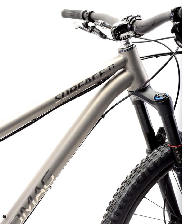 Chromag Ti’s one on with the new 2018 Surface Ti - Bikerumor