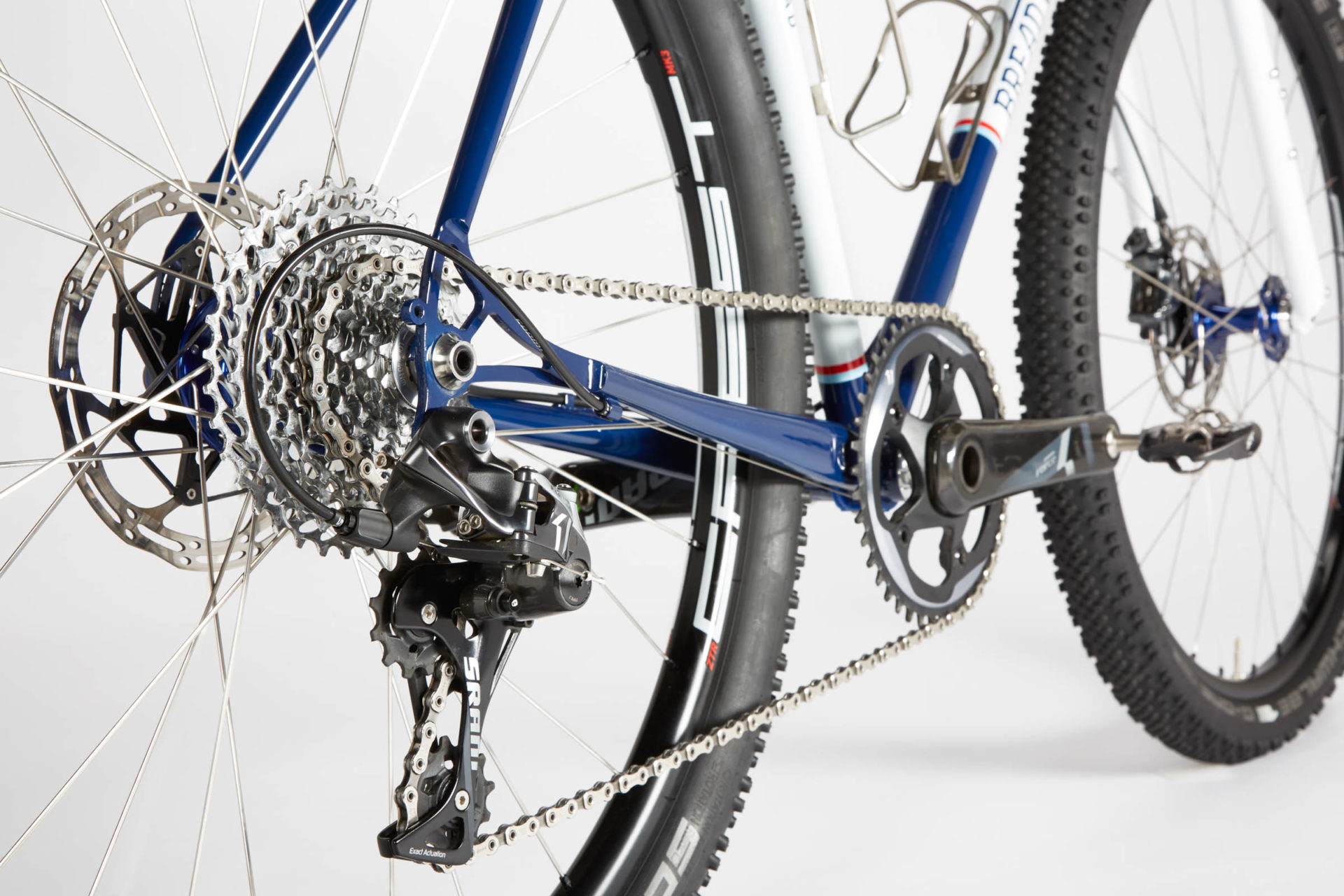 BreadWinner Cycles takes to gravel with limited edition G-Road 650b ...