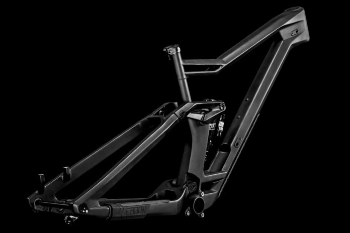 Up close with the lightweight carbon 2018 Radon Jab enduro bike - Bikerumor