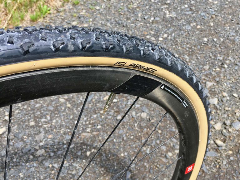 Review: Islabikes Greim Pro tubeless cyclocross tires grip everything ...