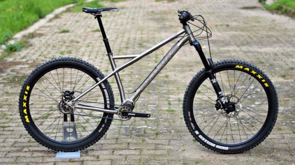 Nordest Lacrau Ti gears up with Pinion powered 27.5+ hardtail mountain bike - Bikerumor