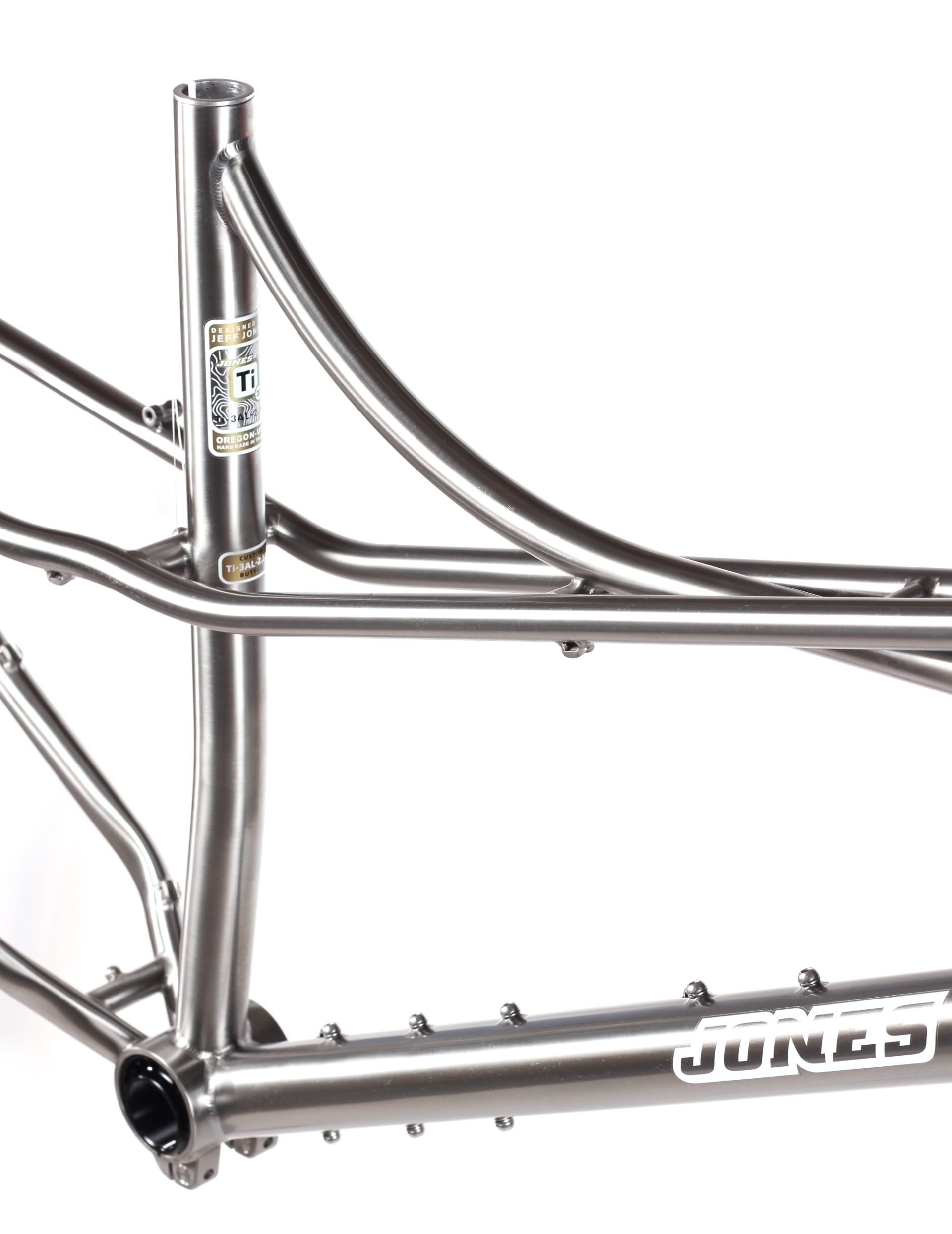 Jones blasts off with titanium version of the Spaceframe Plus LWB ...