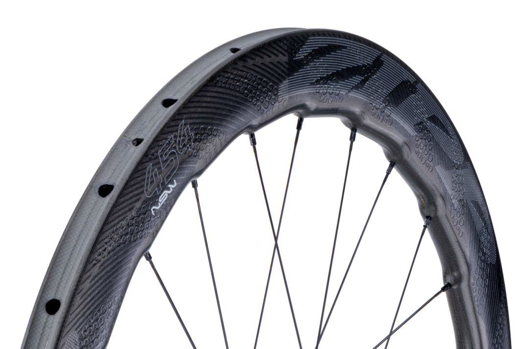 SOC18: Zipp adds 454 NSW & 303 Firecrest tubulars; Ergo gravel bars ...