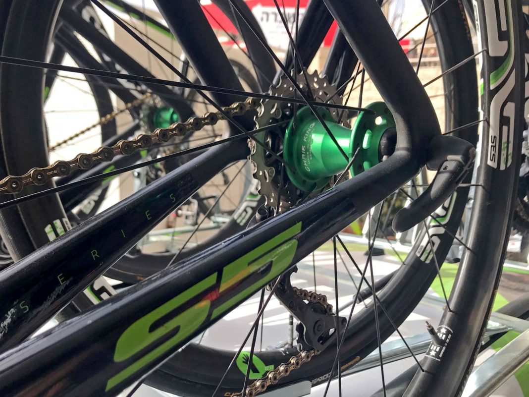 Giro101 Tech: Cervelo R5 & S5 race bikes of Team Dimension Data - Bikerumor