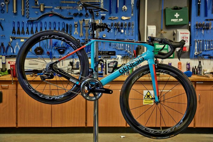 Genesis Zero SL, new carbon road bike of Madison Genesis Team coming ...