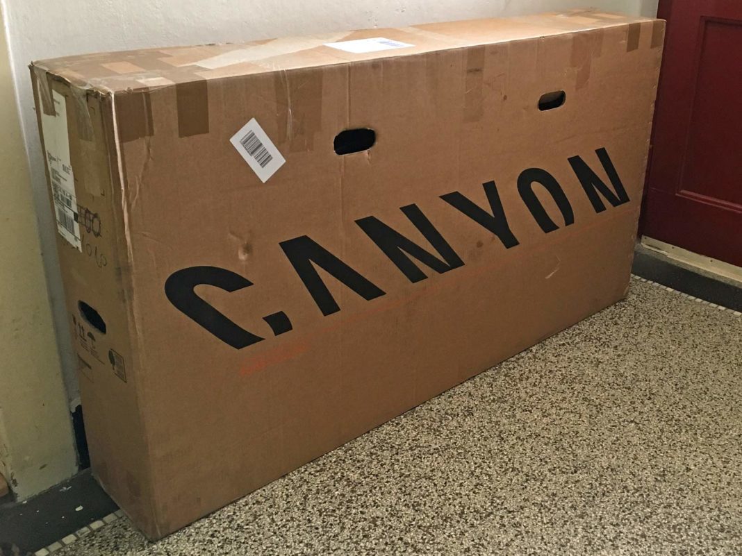 Review: Canyon Ultimate CF SLX Disc is a hard to beat as an all around ...