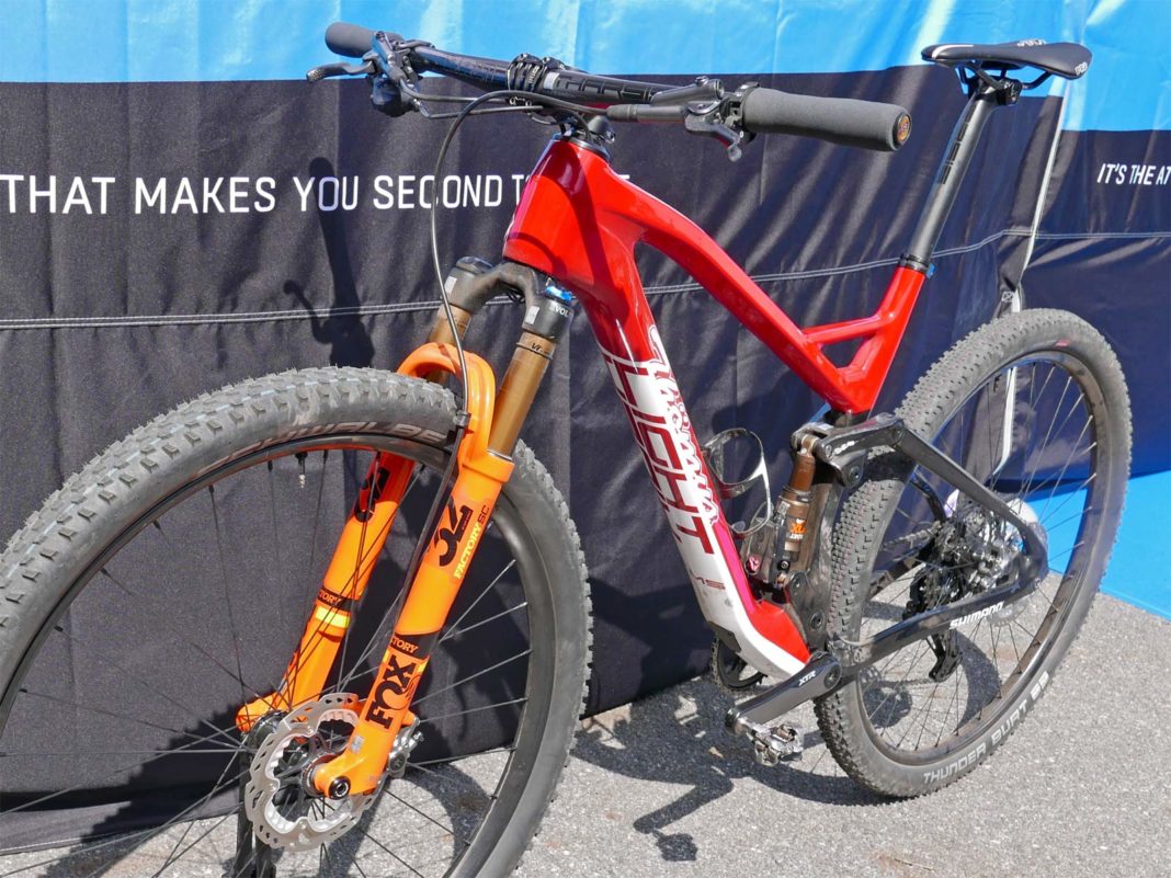 Pro Bike Check: Adjustable travel Thömus Lightrider of Lukas Flückiger ...