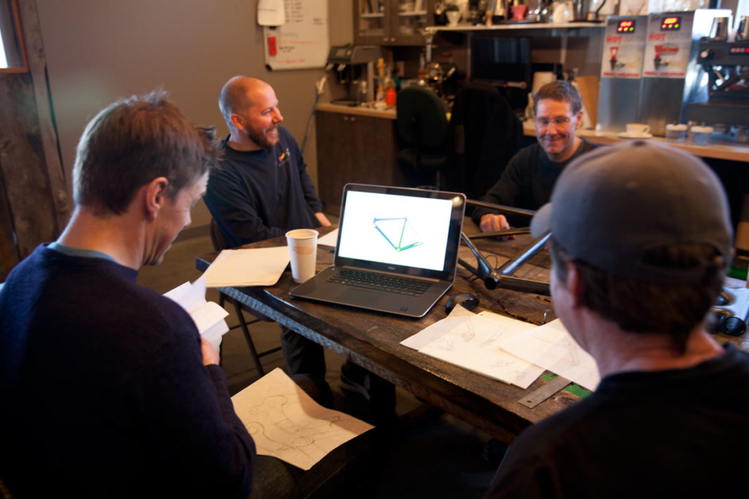 Carl Strong's new Pursuit Cycles Mark I chases disc brake road bike ...