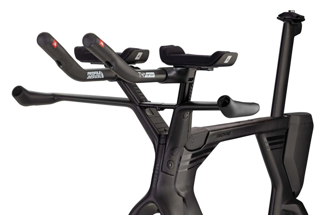 BMC Timemachine 01 Disc slips in as the ultimate triathlon/TT bike ...