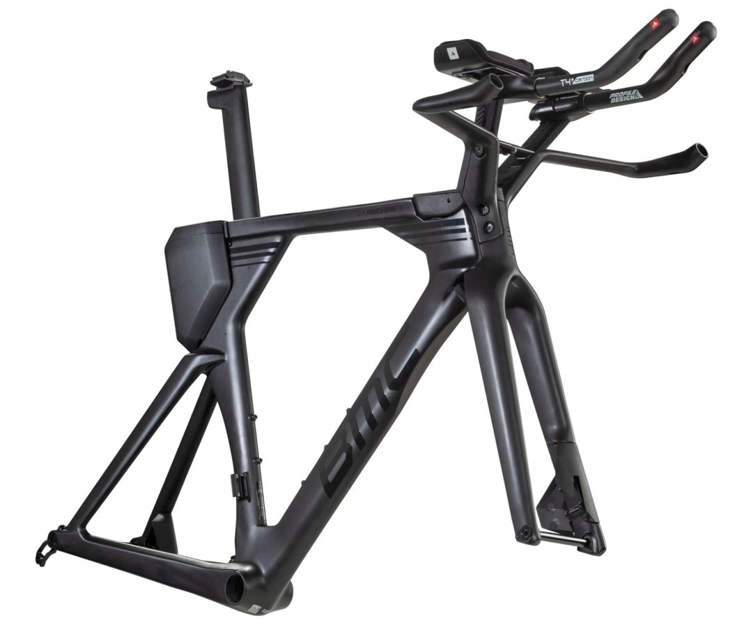 BMC Timemachine 01 Disc slips in as the ultimate triathlon/TT bike ...