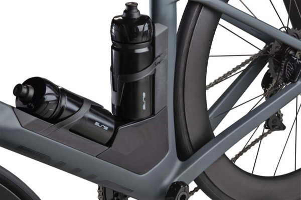 BMC Timemachine Road adds discs, integrated bar, even race hydration in ...