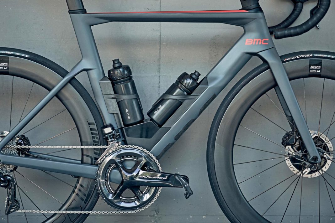 BMC Timemachine Road adds discs, integrated bar, even race hydration in ...