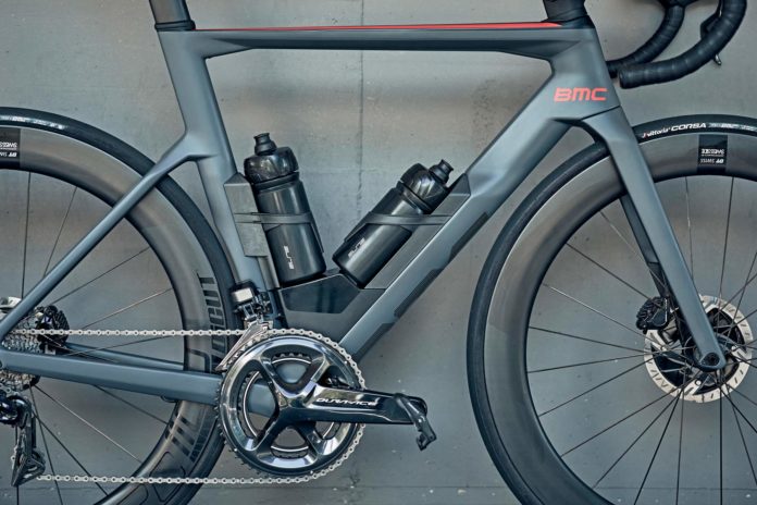 BMC Timemachine Road adds discs, integrated bar, even race hydration in ...