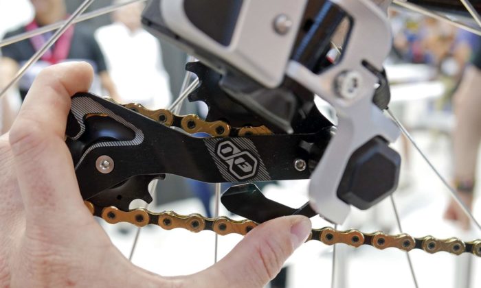 Rotor 1x13 ratchets up drivetrain wars w/ 13-speed hydraulic road ...