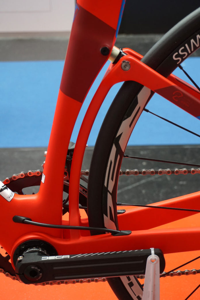 EB18: Java Tempo micro suspension aero road bike concept - Bikerumor