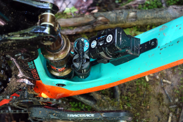 First Look! Fox Live Valve suspension automatically tames any terrain ...