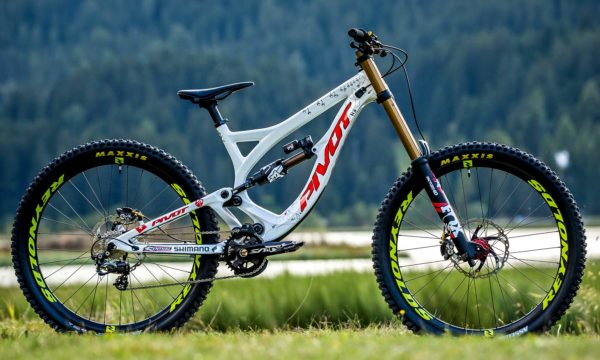 DH Worlds custom Part 2, all in the details: Kona, Pivot, Scott & YT ...