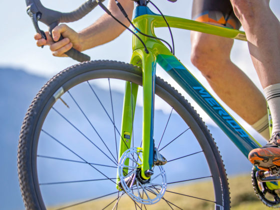 Review: Merida Mission CX carbon cyclocross race bike maintains ...