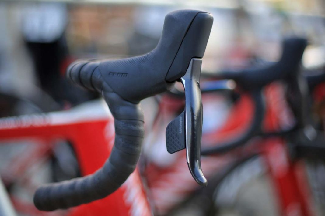 Sneak Peek: SRAM Red eTap 12 speed road prototypes, Quarq power meter ...