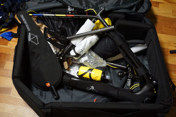 Review: Post Carry Transfer Case flies your bike w/o oversize baggage ...