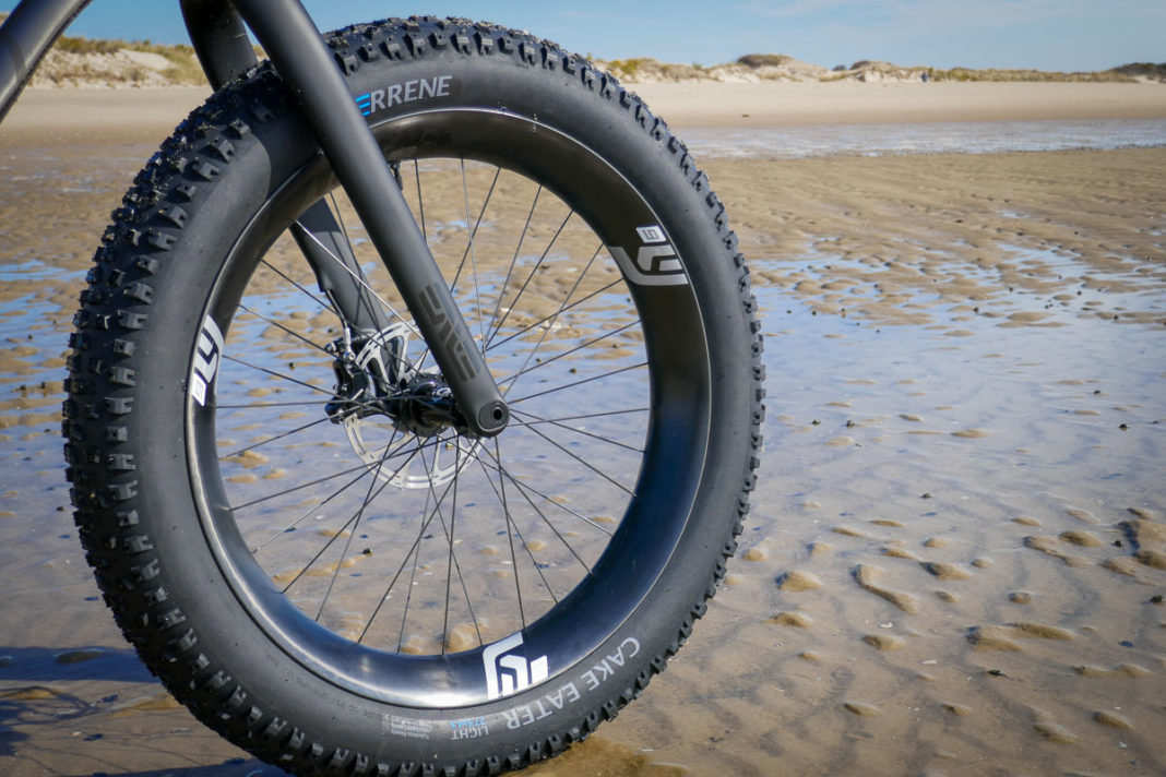 Just In: Why Cycles' first fat bike, the Big Iron + ENVE fat bike build ...