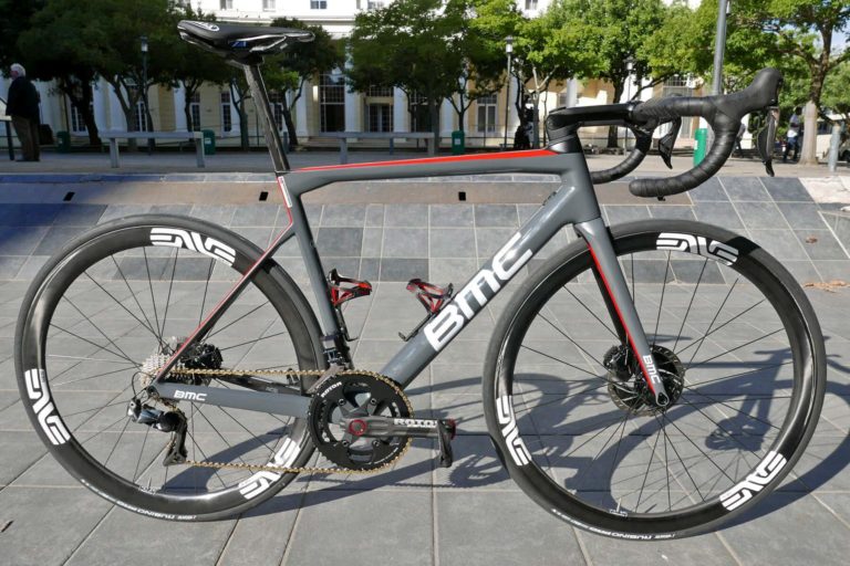 Pro Bike Check: Dimension Data go disc only w/ prototypes on BMC ...