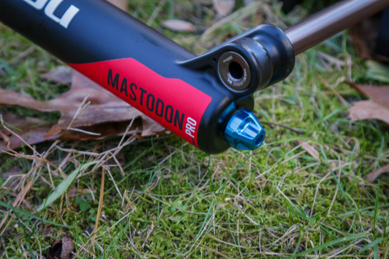 Review: Manitou Mastodon Pro EXT could be the fat bike fork you've waited for - Bikerumor
